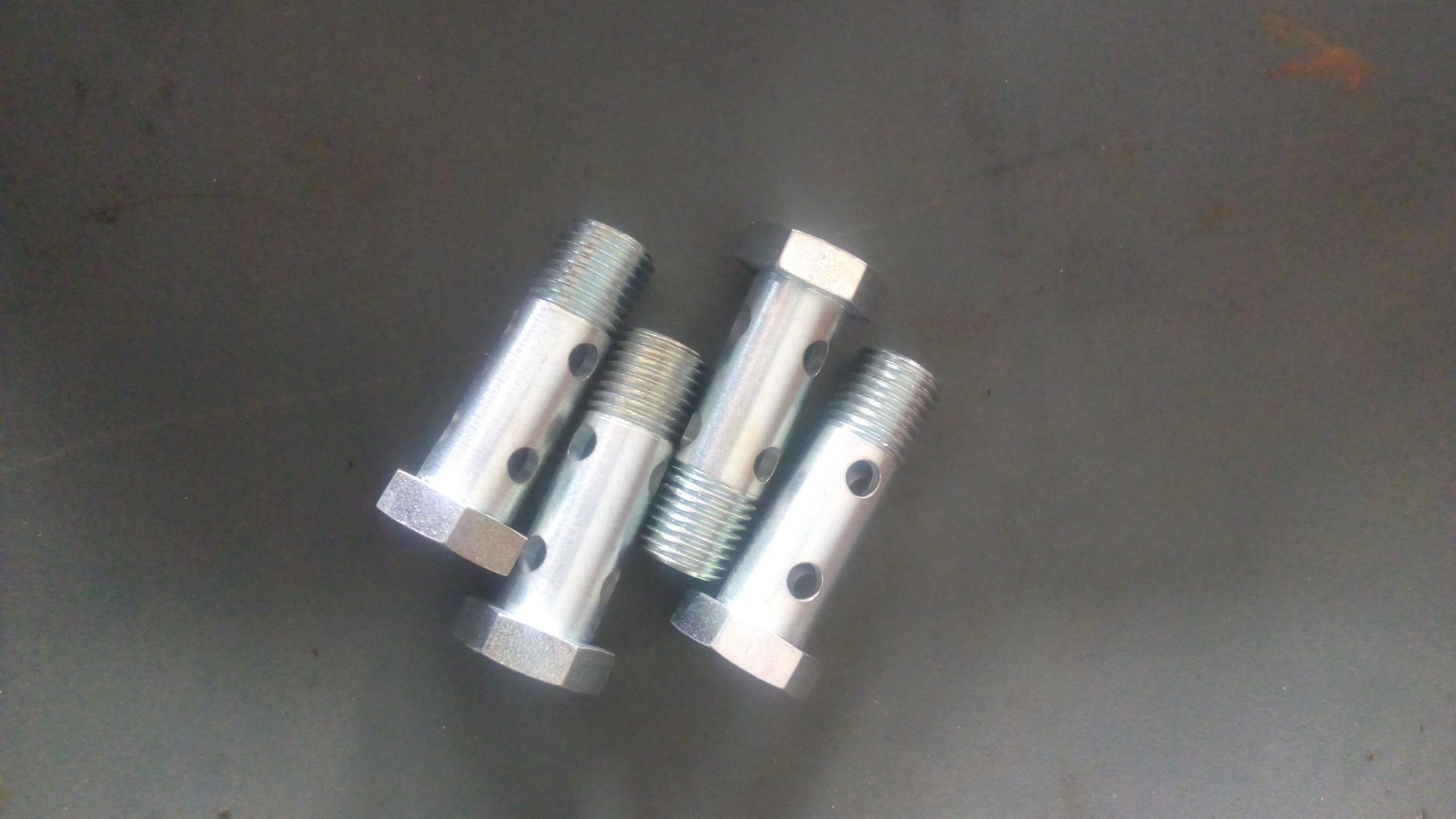 M14 x 1.5 Double Bolt – A. J. Gerd Hydraulics & Engineering